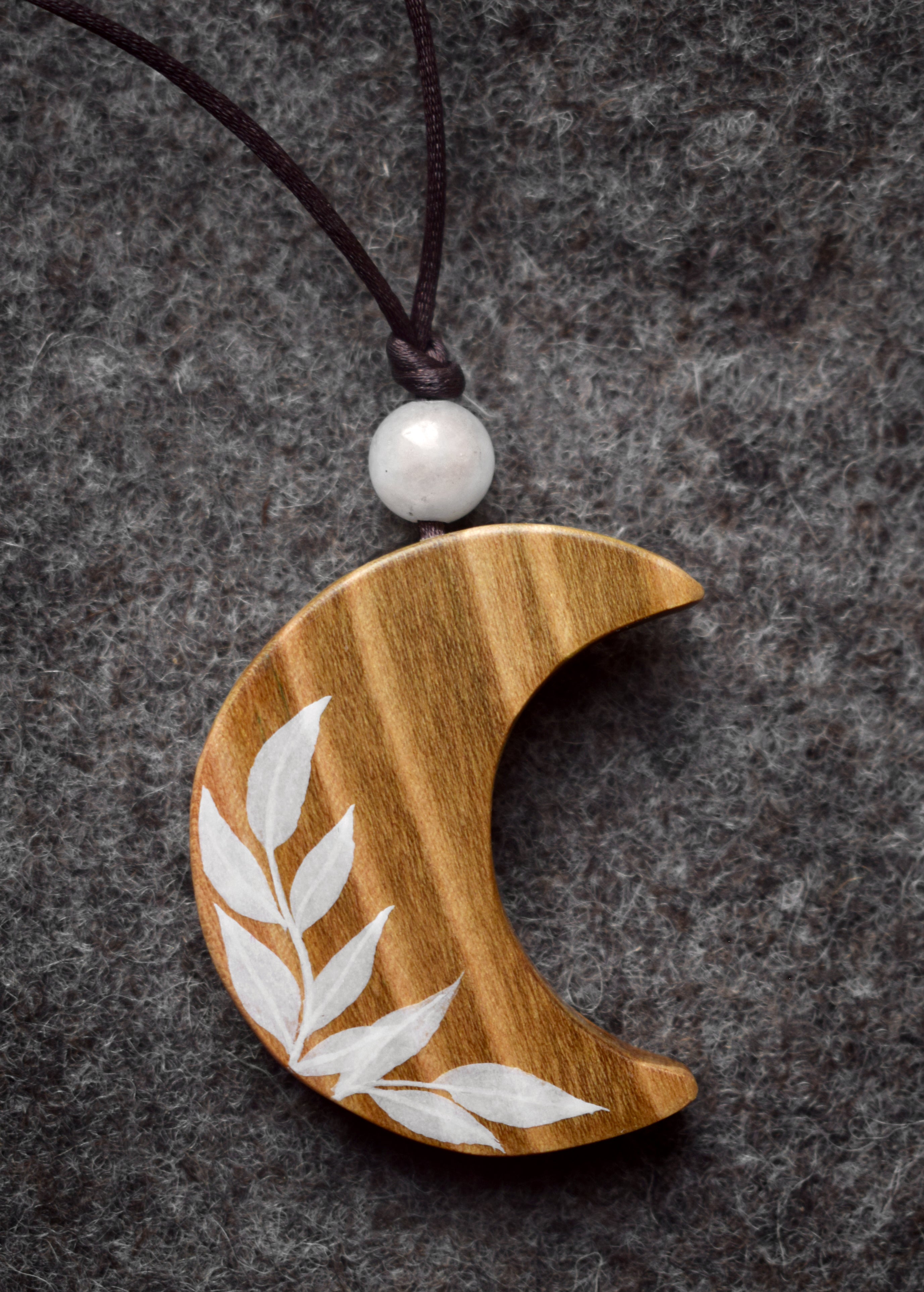 Leafy Moon in Cherry with Snow Jade Bead – TheWoodHermit